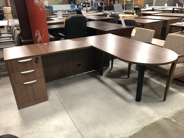 Business Furniture Warehouse Pre-Owned Office Furniture